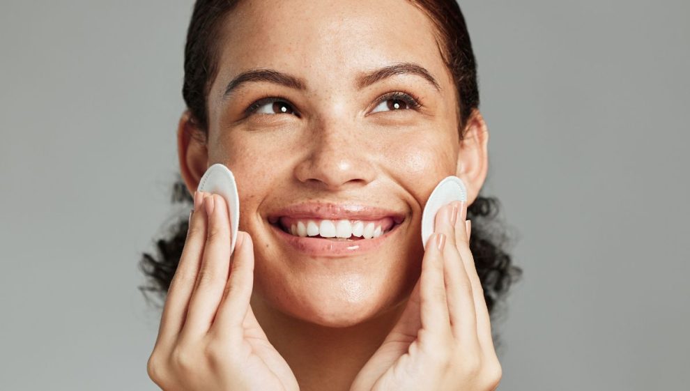 Acne Around the Mouth: Causes and Fast Ways to Get Clear Skin